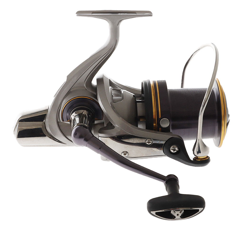 Buy Daiwa 22 Sensor Surf 45 SCW Spinning Reel online at Marine-Deals.co.nz